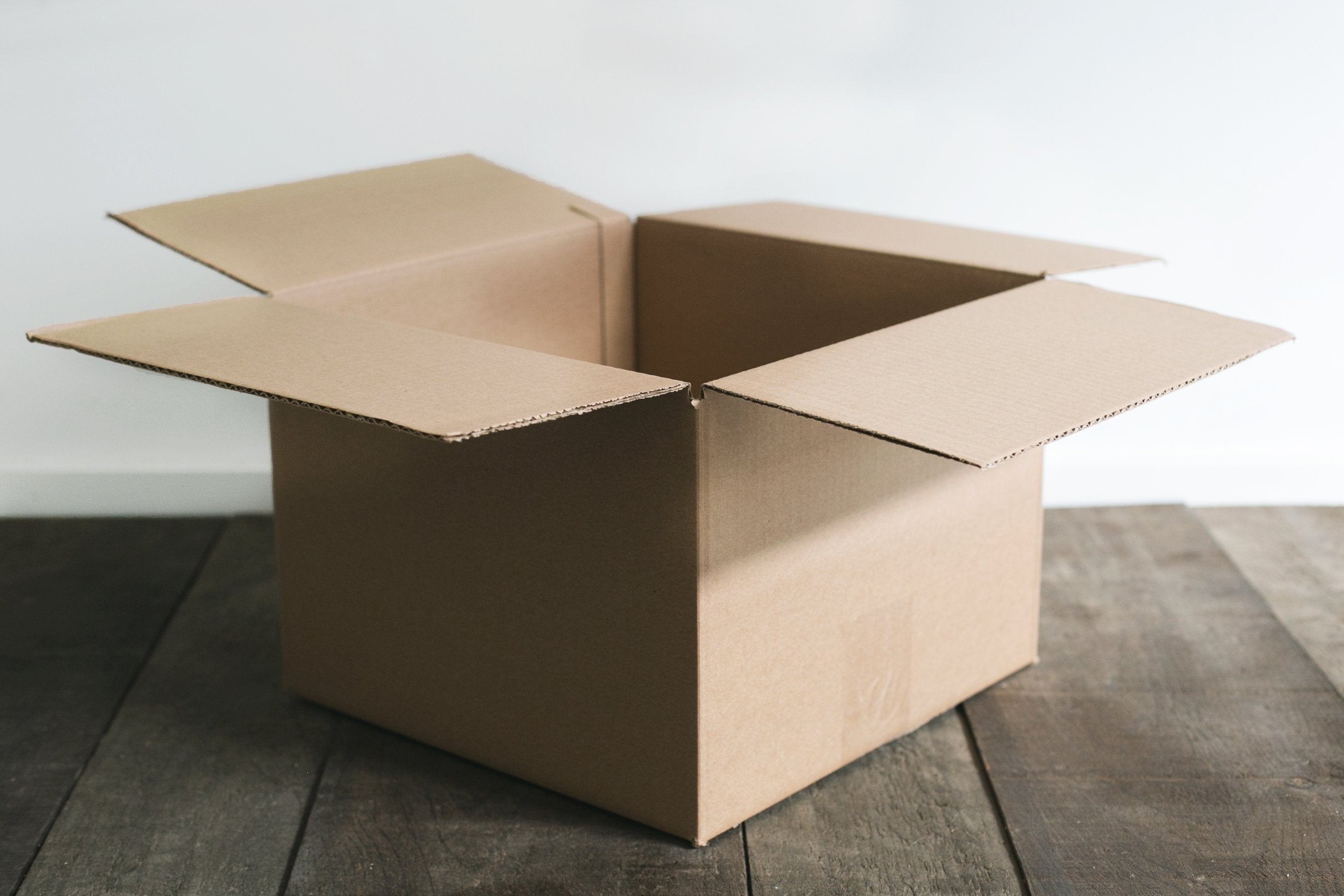 Shipping Information – La Boîte